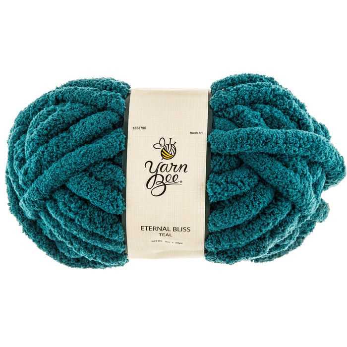 Creative knitting patterns with Yarn Bee Yarn