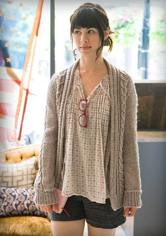 Cozy and Stylish: Get the Chunky Long Cardigan Knitting Pattern