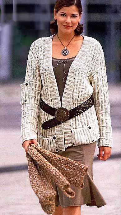 Stylish and Cozy: A Knitted Blazer Pattern to Add to Your Wardrobe