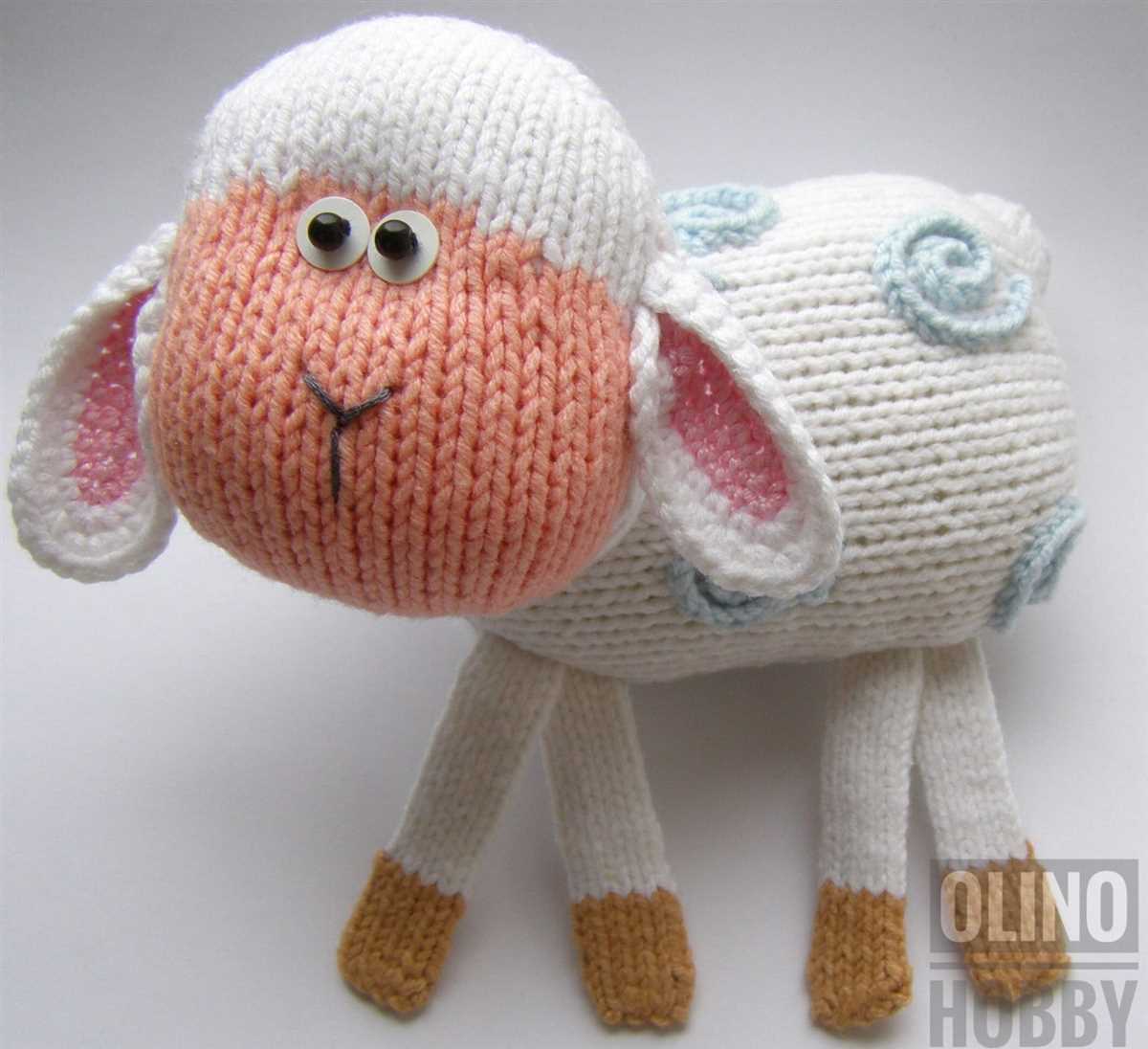 Free Knitting Pattern for a Cute Lamb