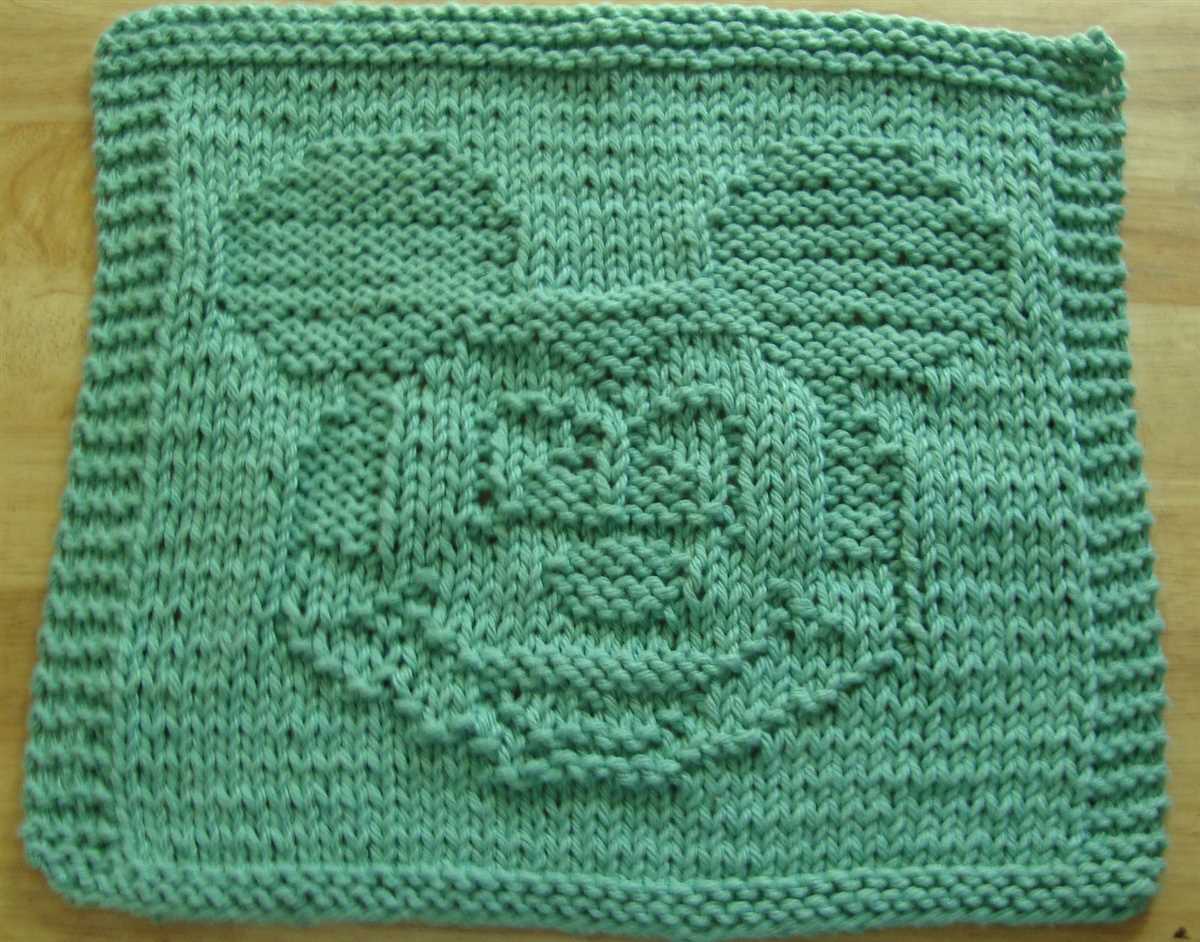 Creating a Charming Knit Smiley Face Pattern