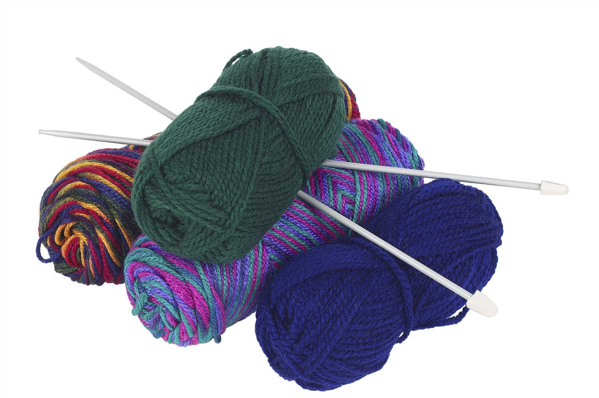 Knit a Stylish Hat with Worsted Weight Yarn!