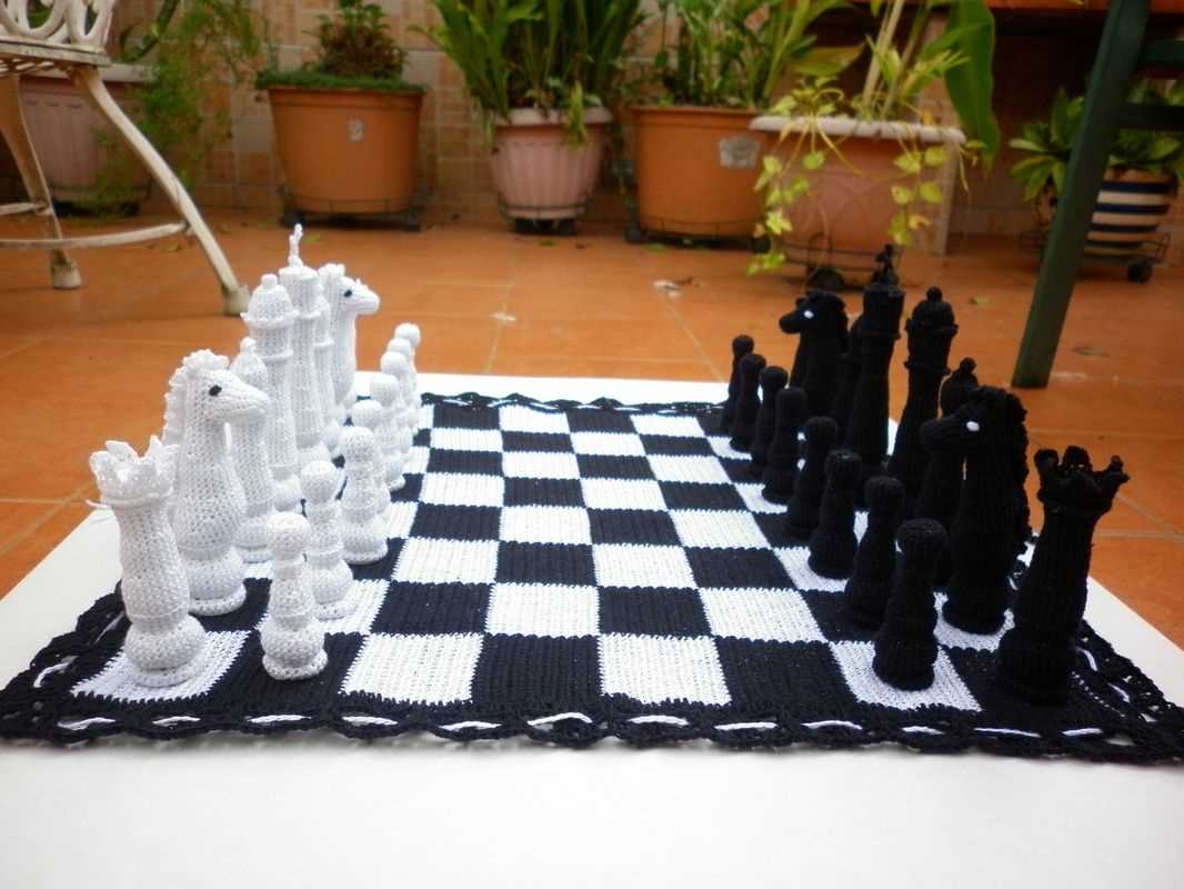 Creating a Unique Chess-Themed Knitting Pattern