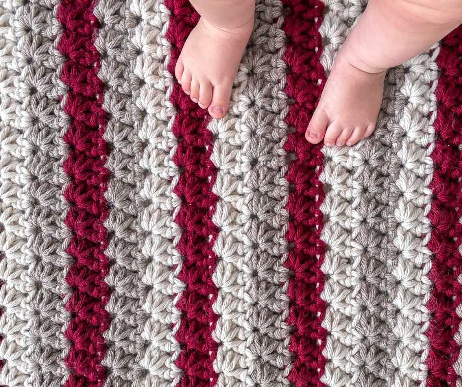 Cozy Comfort: Knit Your Own Chunky Baby Blanket with This Free Pattern