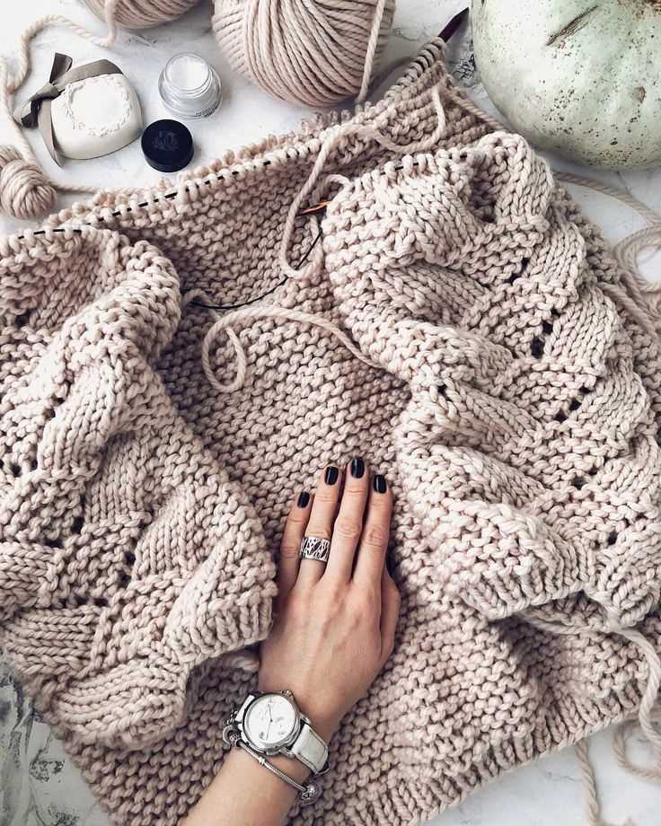 Cozy and Free: The Perfect Sweater Scarf Knitting Pattern