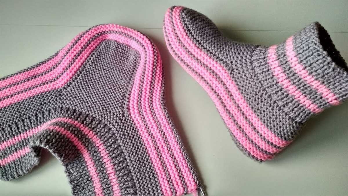 Cozy Feet: Get Your Free Knitting Pattern for Kids' Slippers