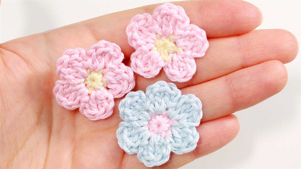 Simple and Beautiful Knitted Small Flower Pattern