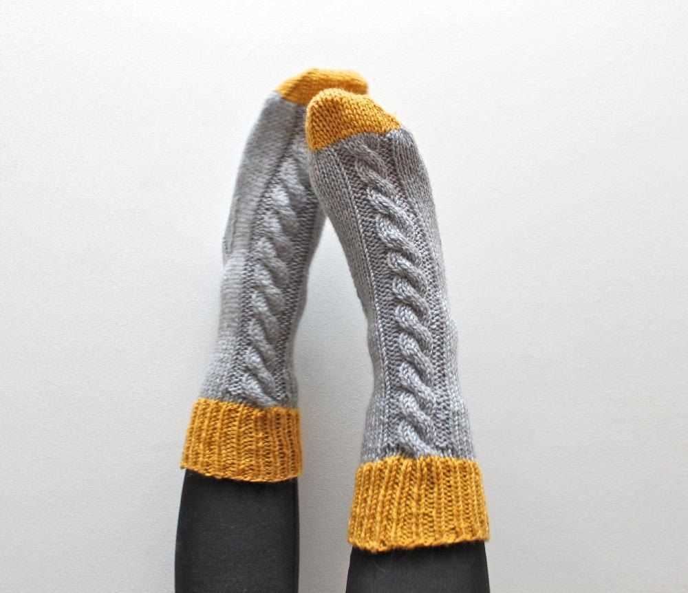 Cozy Knots: Unraveling the Aran Sock Knitting Pattern