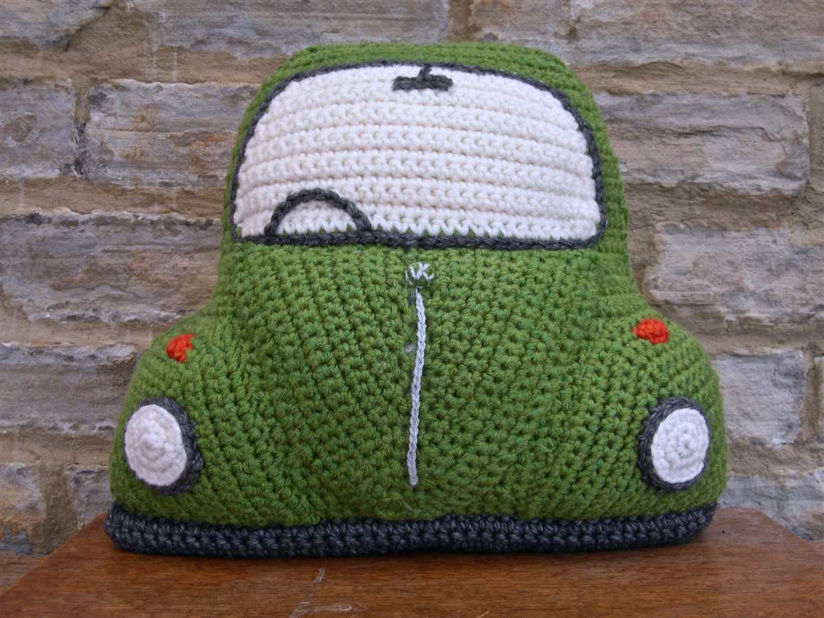 A Unique Knitting Pattern for a Fun Car Design