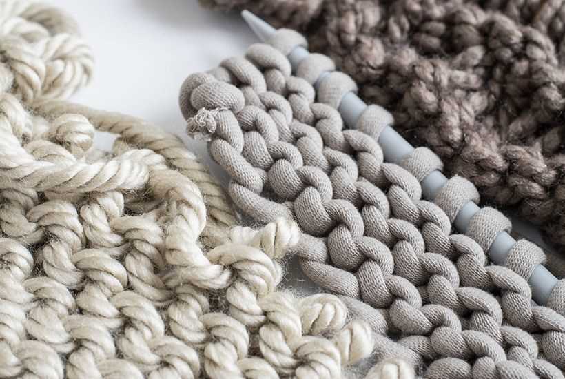 Exploring Knitting Patterns with Thick and Thin Yarn