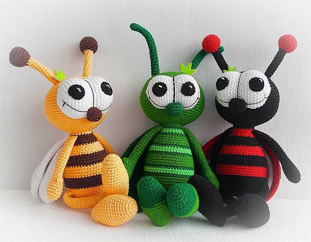 Adorable Knitted Honey Bee Pattern