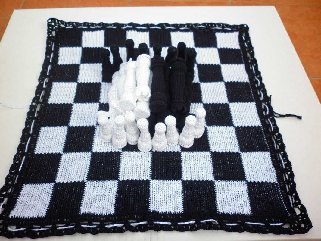 Creating a Unique Chess-Themed Knitting Pattern