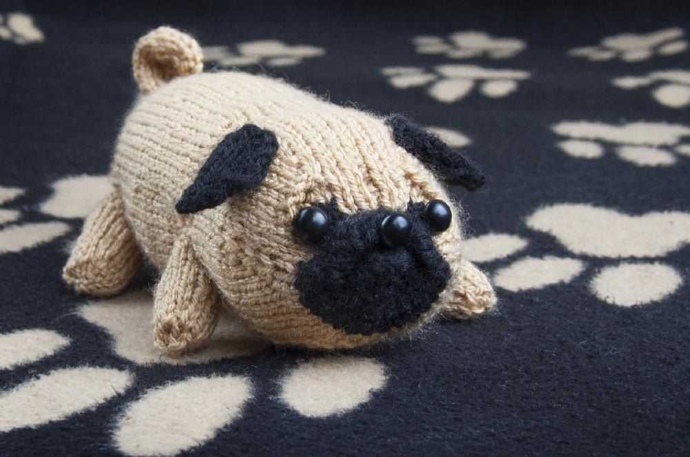 A Charming Pug Knitting Pattern to Delight Any Dog Lover