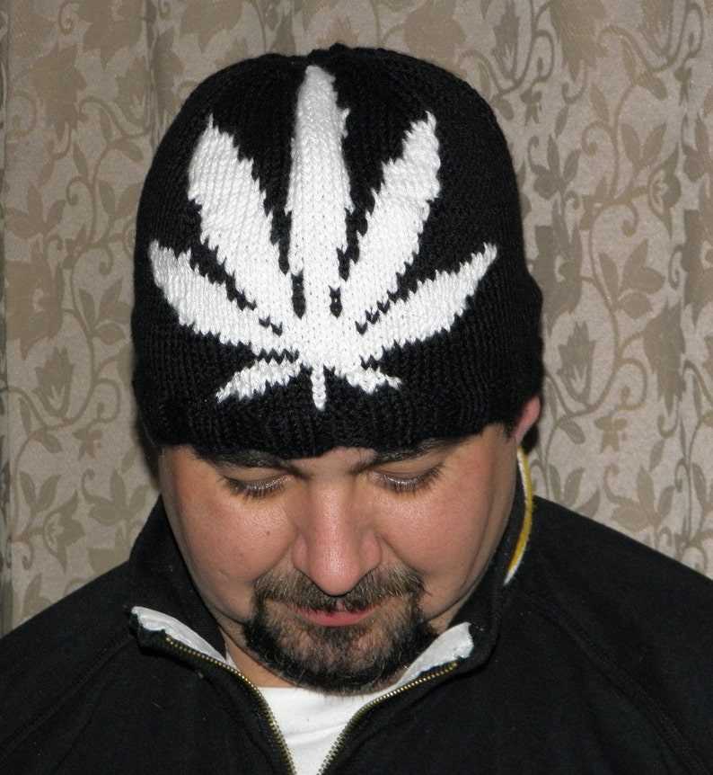 Easy DIY Knitting Pattern for a Beanie Toque