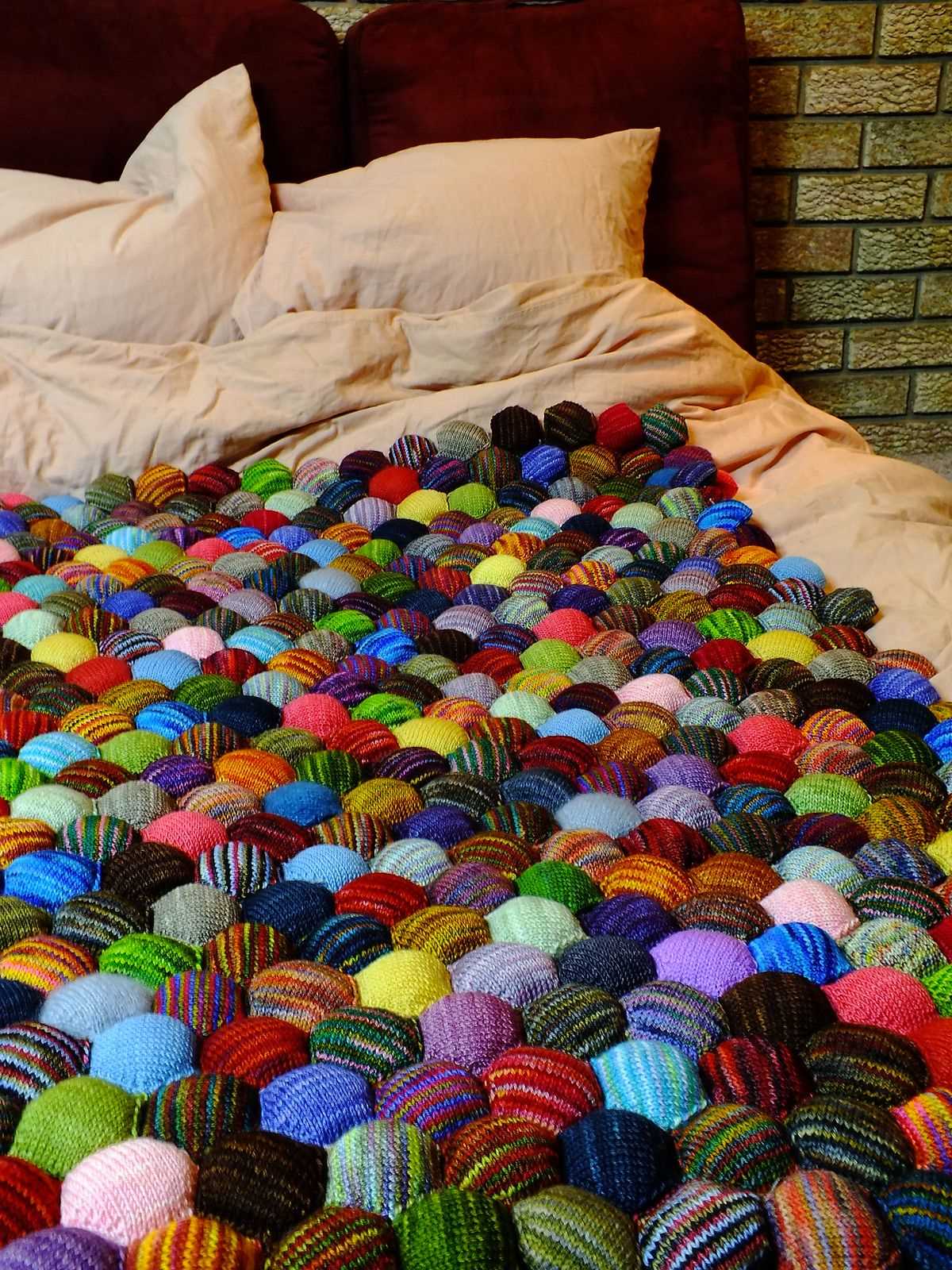 Cozy and Cute: The Beekeeper Quilt Knitting Pattern