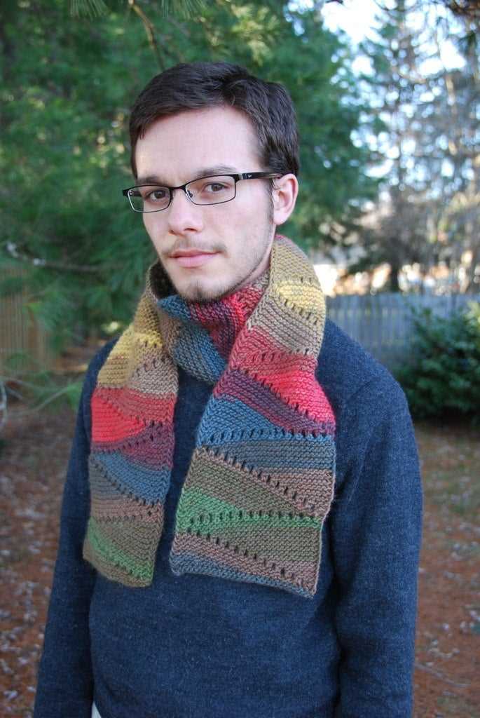 A Unique Twist: Zigzag Knitting Pattern for Your New Scarf
