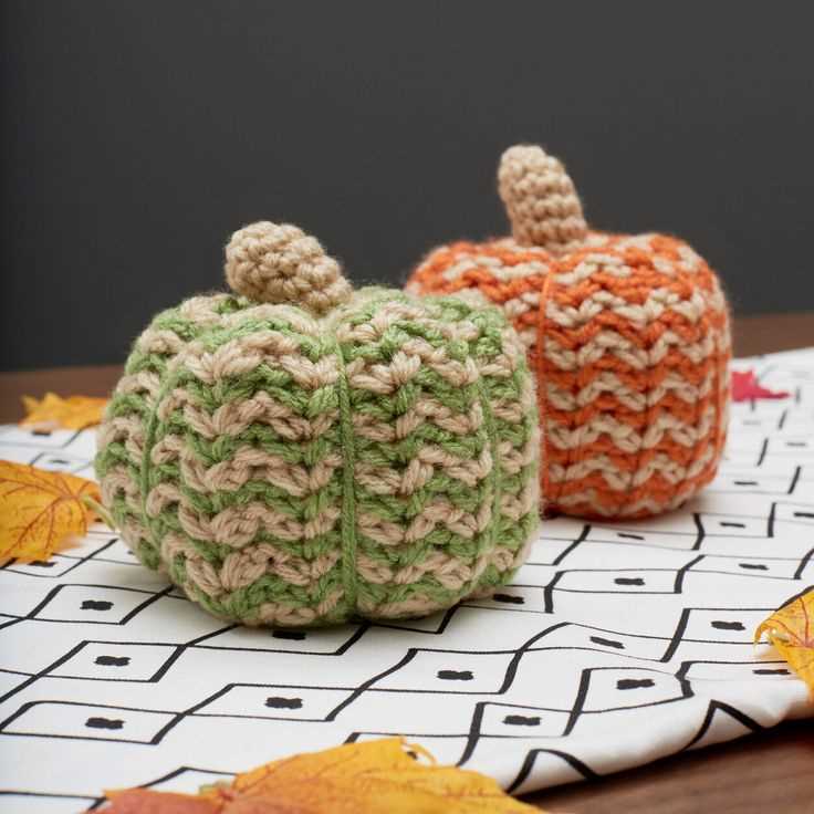 Knit a big pumpkin for free with this pattern