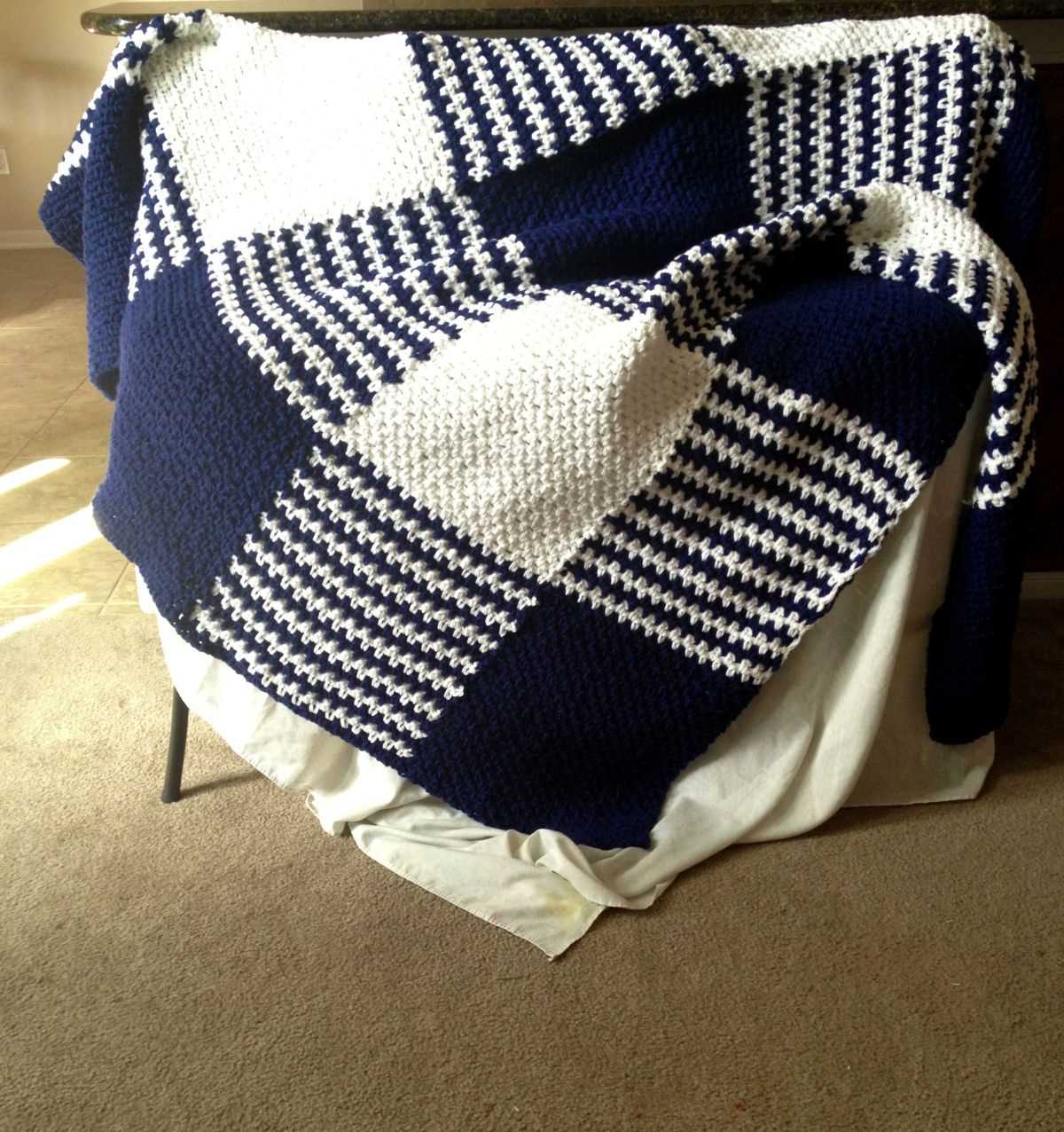 Cozy Winter Project: Knitting a Stylish Tartan Blanket